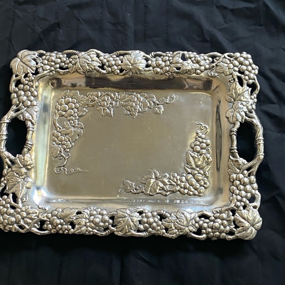 Arthur Court | Other | Vintage Beautiful Grape Metal Tray Grape Metal ...